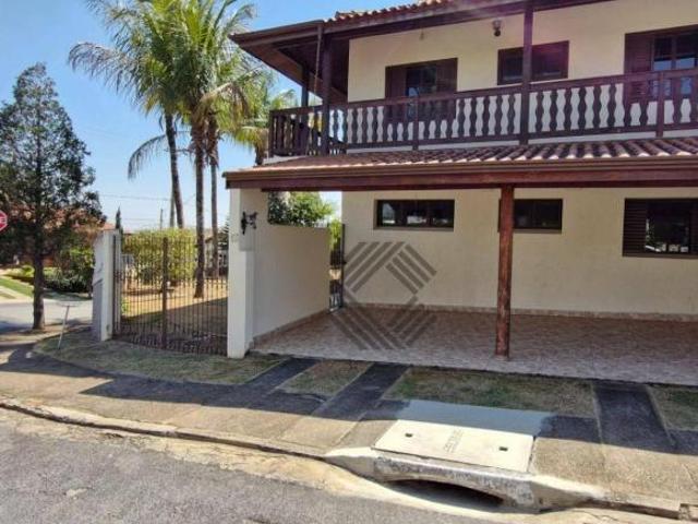 Está buscando um sobrado para comprar com 5 dormitórios, incluindo 1 suíte, no Jardim Ibiti do Paço