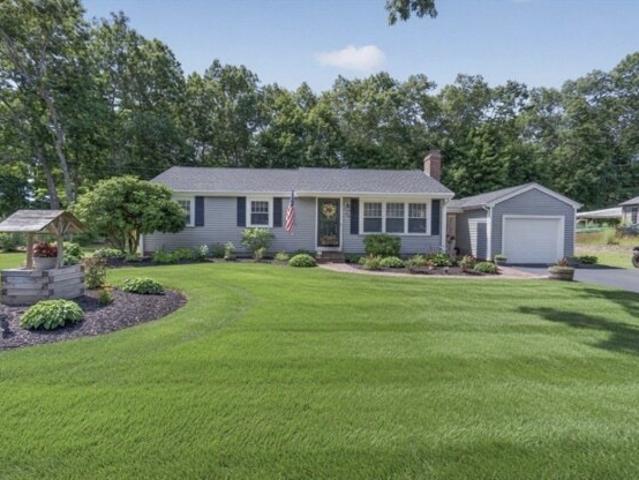 Esta Rd, Plymouth, Home For Sale