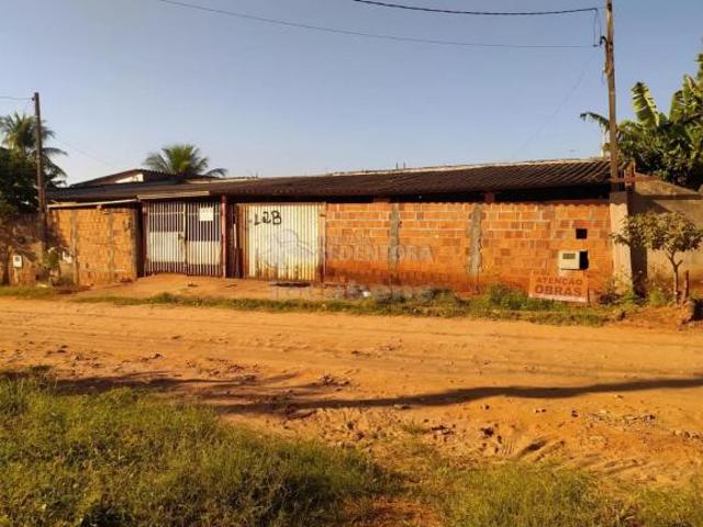 ESTÂNCIA NOSSA SENHORA APARECIDA Casa com 310 m² e terreno com 533,55 m²
