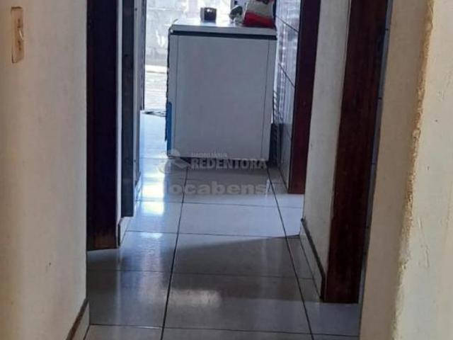 Estância Primavera Casa com 3 dorms, sala, coz, wc, varanda em bom local