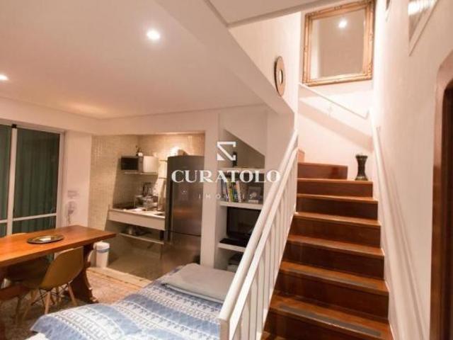 Estanconfor Villa Paulista Cobertura Duplex de alto padrão à venda na Bela Vista, com 2 quartos, 1