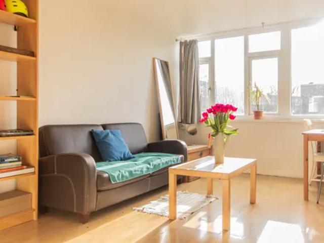Estate Office, 296 Carey Gardens, Nine Elms, London, SW8 4HW, United Kingdom | 1 bed apartment for rent #154587275 | Rentberry
