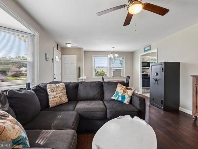 Estate Rd, Lumberton, Home For Sale