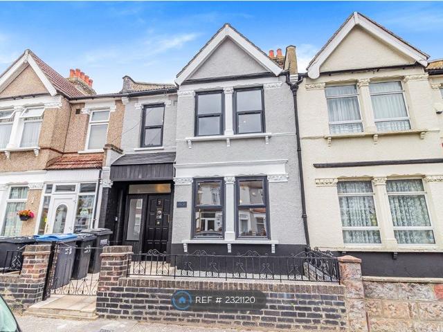 Estcourt Road, London SE25, 4 bed terraced house to rent, £2,750 pcm | PrimeLocation