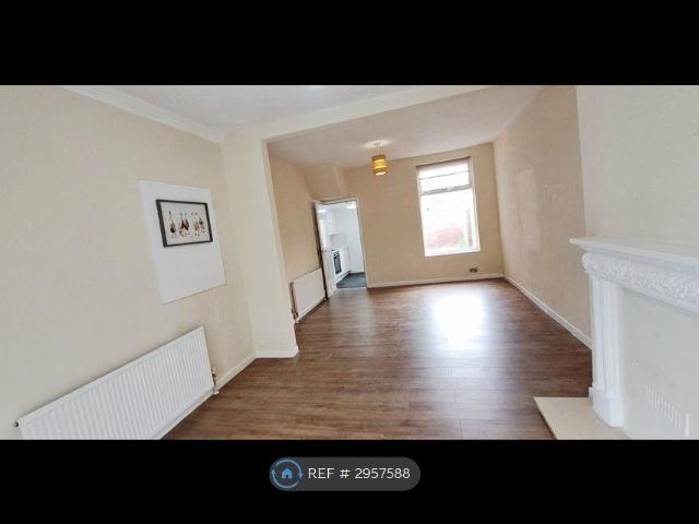 Estcourt St, Hull HU9, 2 bed terraced house to rent, £750 pcm | PrimeLocation