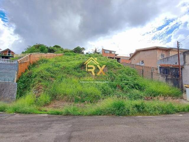 Este é o terreno perfeito para a construção dos seu sonho da casa própria
