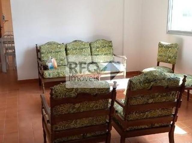Este espaçoso apartamento residencial é perfeito para quem busca conforto e comodidade