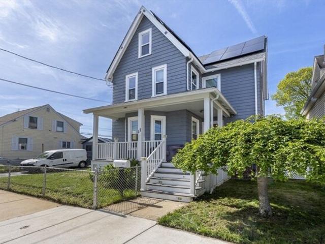 Estes St, Everett, Home For Sale