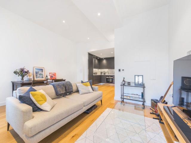 Esther Anne Place, Islington N1, 1 bed flat to rent, £3,350 pcm | PrimeLocation