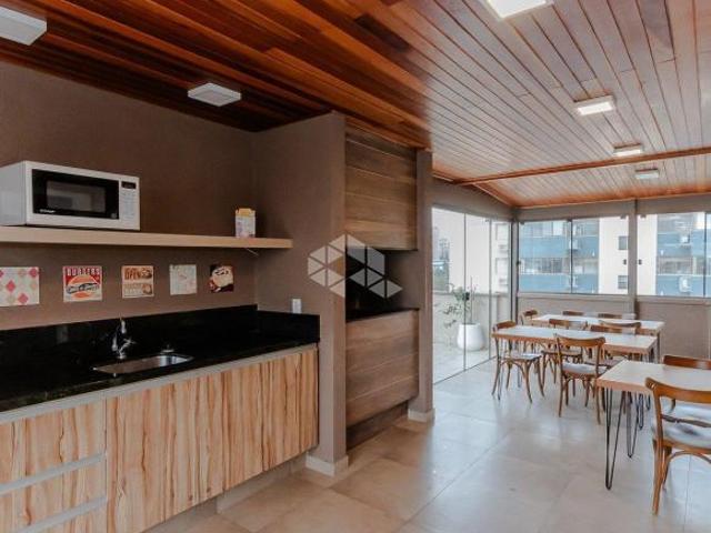 Estilo, Conforto e Vista Privilegiada no Passo D' Areia