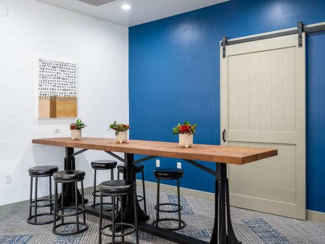 Estrella Gateway 1 Bedroom Apartment for Rent at 1700 N 103rd Ave, Avondale, AZ 85392