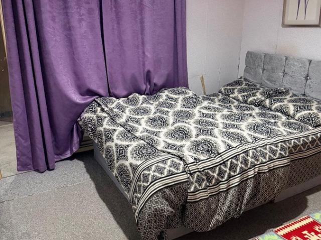 Estridge Close, Hounslow, Middlesex TW3, Studio to rent, £750 pcm | PrimeLocation
