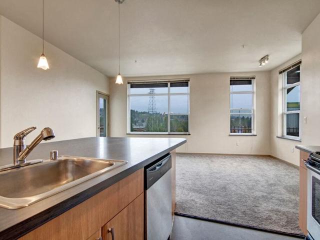 Epicenter 1 Bedroom Apartment for Rent at 620 N 34th St, Seattle, WA 98103 Fremont