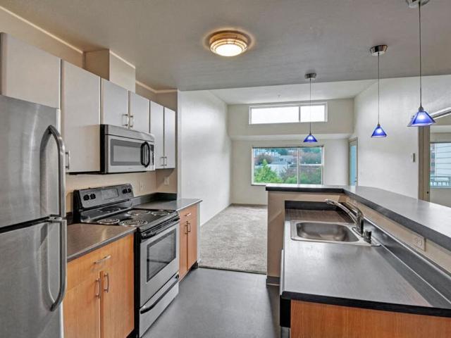 Epicenter 2 Bedroom Apartment for Rent at 620 N 34th St, Seattle, WA 98103 Fremont