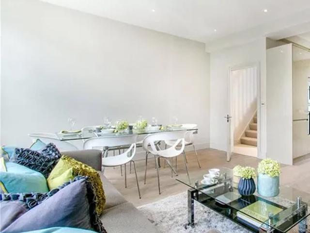 Epirus Road, London, SW6 7UH, United Kingdom | 3 bed duplex for rent #138934022 | Rentberry