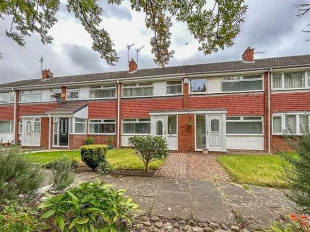 Epsom Court, Kingston Park, 3 Bedroom House