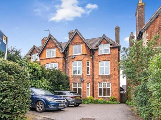 Epsom Road, Guildford, 1 Bedroom Flat