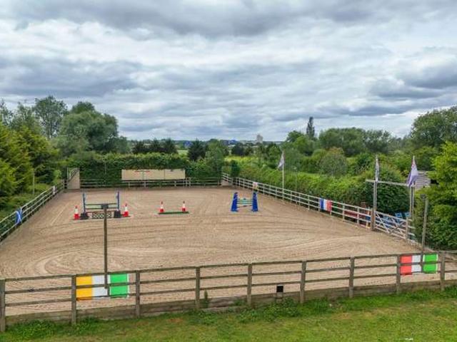 Equestrian Facility Character Property