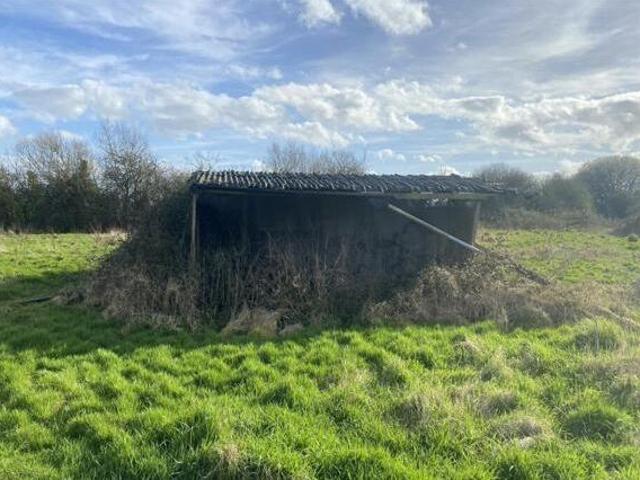 Equestrian Facility For Sale In Puxton, North Somerset