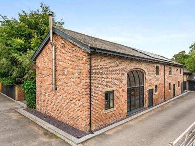 Equestrian Facility For Sale In Scarisbrick, West Lancashire