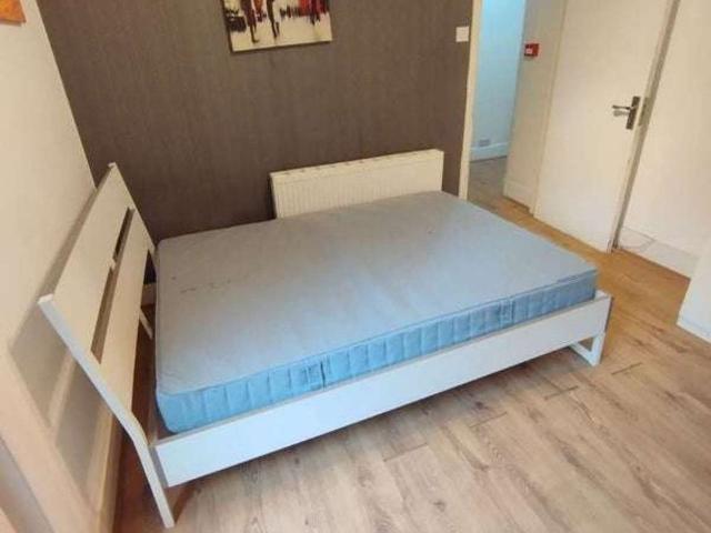 Ermine Road Room C Double Bedroom in Lewisham