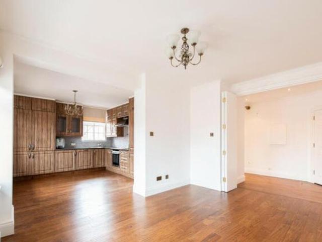 Erasmus Street, London, 2 Bedroom Flat