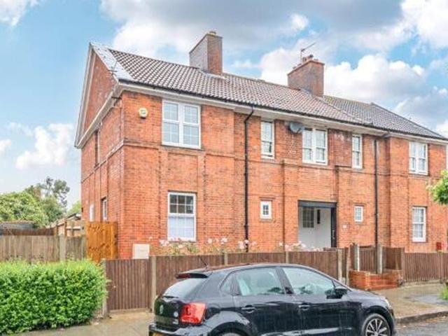 Erconwald Street, London, 3 Bedroom House