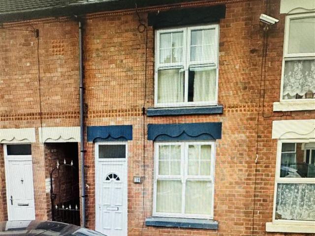 Erdington Road, Atherstone CV9, 2 bed property to rent, £925 pcm | PrimeLocation
