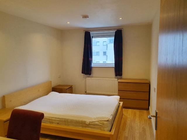 Erebus Drive, Woolwich SE28, 3 bed flat to rent, £2,650 pcm | PrimeLocation