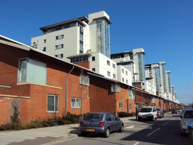 Erebus Drive, Woolwich SE28, 3 bed flat to rent, £2,300 pcm | PrimeLocation
