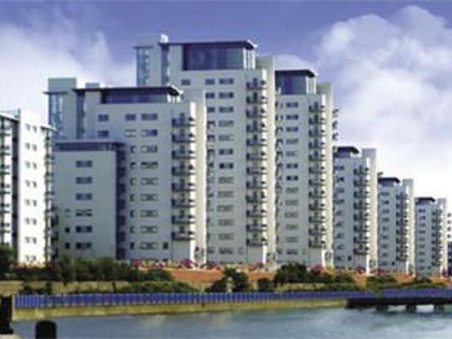 Erebus Drive, Thamesmead SE28, 2 bed flat to rent, £2,250 pcm | PrimeLocation