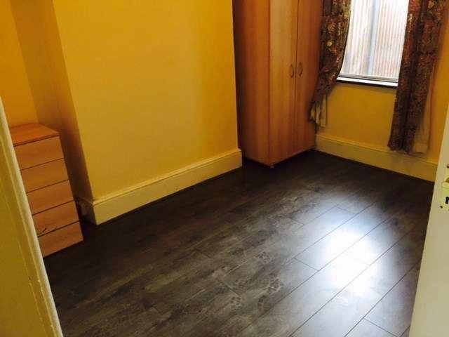 Eric Road, Chadwell Heath, RM6