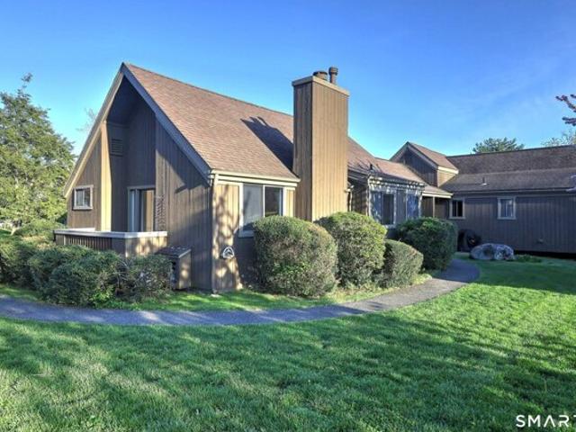 Erie Ln Unit B, Stratford, Condo For Sale
