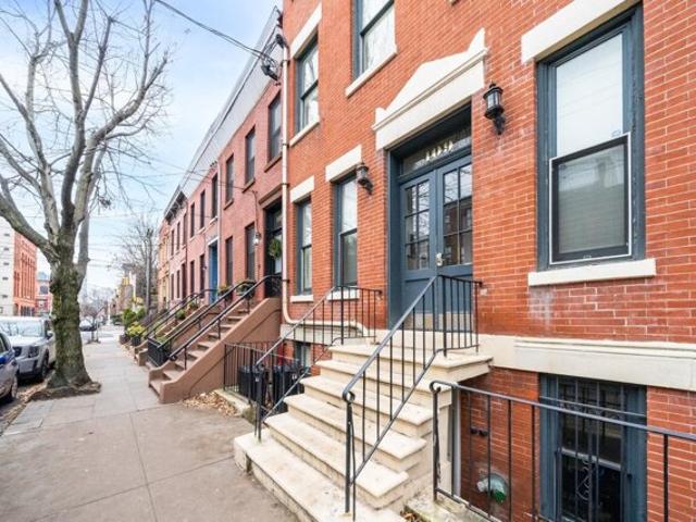 Erie St Apt R, Jersey City, Condo For Sale