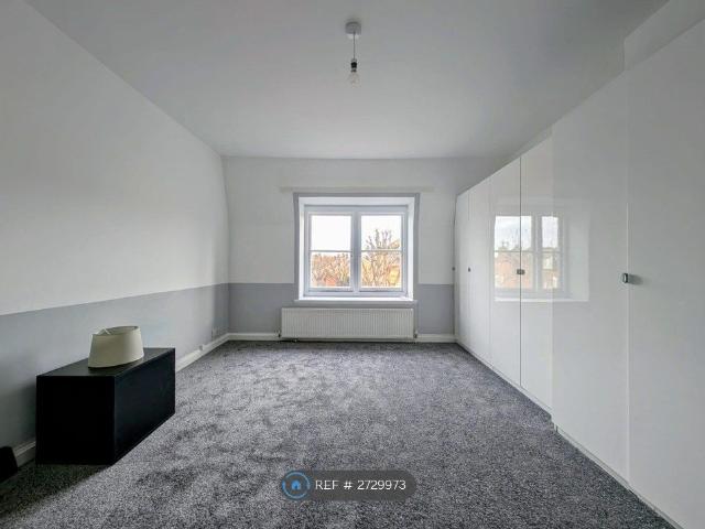 Erpingham Road, London SW15, 2 bed flat to rent, £2,445 pcm | PrimeLocation