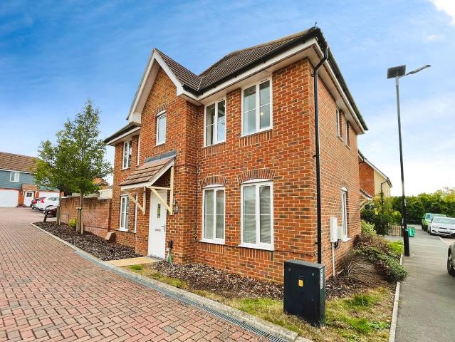 Errington Road, Andover SP11, 3 bed semi detached house to rent, £1,600 pcm | PrimeLocation