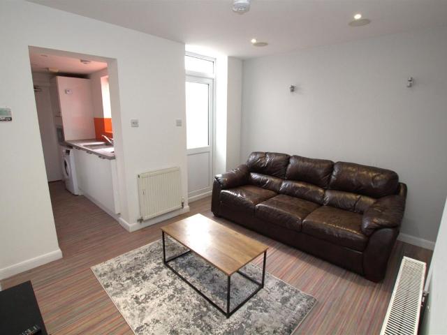 Errol Street, Middlesbrough TS1, 4 bed shared accommodation to rent, £675 pcm | PrimeLocation
