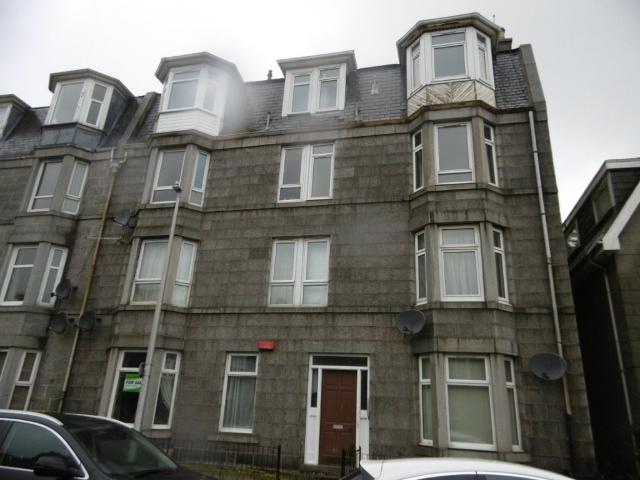 Erskine Street, City Centre, Aberdeen AB24, 2 bed flat to rent, £650 pcm | PrimeLocation