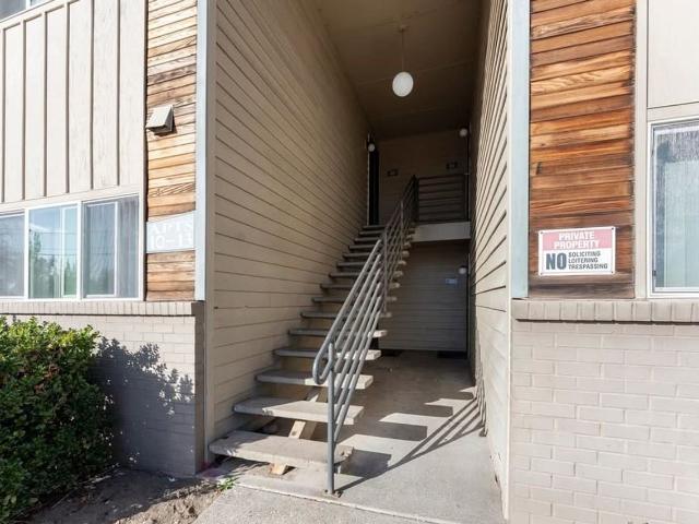 ES2275 Eagle Rock Apartments 2 Bedroom Apartment for Rent at 2275 Ne Division St, Gresham, OR 97030 Gresham Northeast