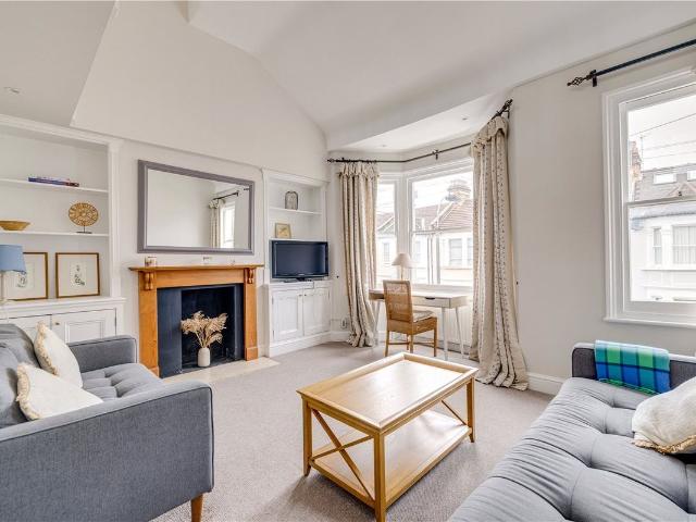 Ewald Road, London SW6, 2 bed flat to rent, £2,950 pcm | PrimeLocation