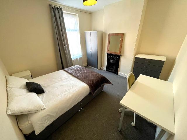 Ewart Road, Nottingham NG7, Room to rent, £520 pcm | PrimeLocation