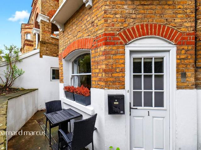 Ewell Road, Surbiton KT6, 1 bed flat to rent, £1,500 pcm | PrimeLocation