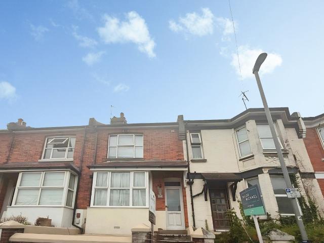 Ewhurst Road, Brighton, East Sussex BN2, 4 bed shared accommodation to rent, £2,100 pcm | PrimeLocation