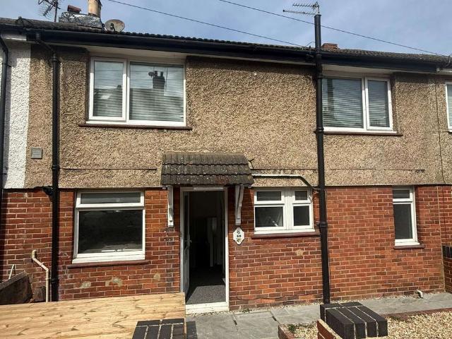 Ewhurst Road Room 1