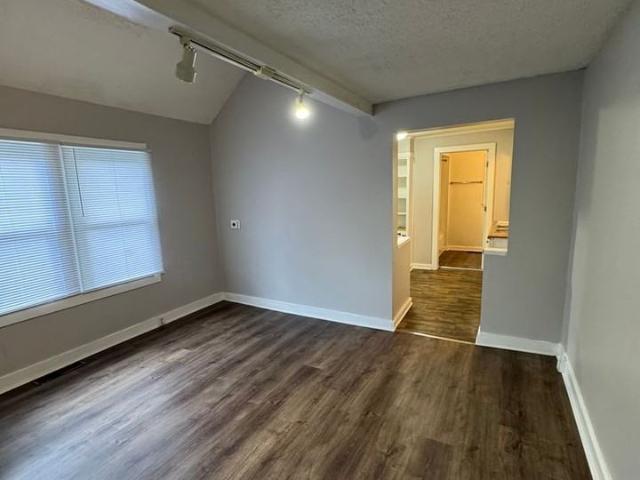 Ewing 910 12 1 Bedroom Apartment for Rent at 910 N Ewing St, Indianapolis, IN 46201 Near Eastside