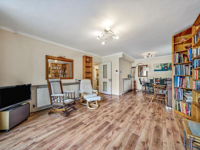 Eton Avenue, London NW3, 2 bed flat to rent, £3,400 pcm | PrimeLocation