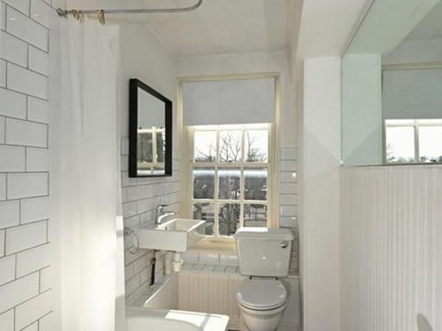 Eton College Road, London, NW3 1 bed flat to rent £2,250 pcm £519 pw