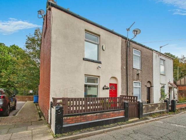 Eton Hill Road, Radcliffe M26, 2 bed end terrace house to rent, £850 pcm | PrimeLocation