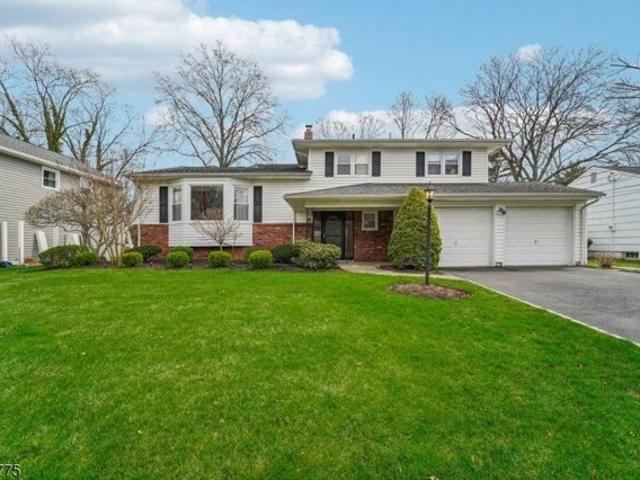 Eton Pl, Springfield, Home For Sale