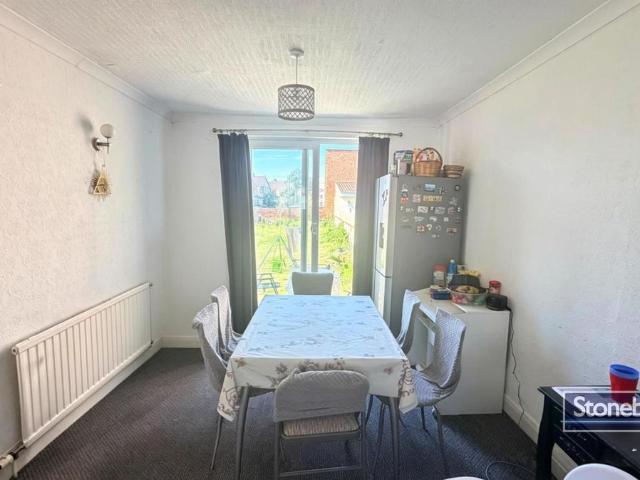 Eton Road, Hayes UB3, 6 bed semi detached house to rent, £3,650 pcm | PrimeLocation